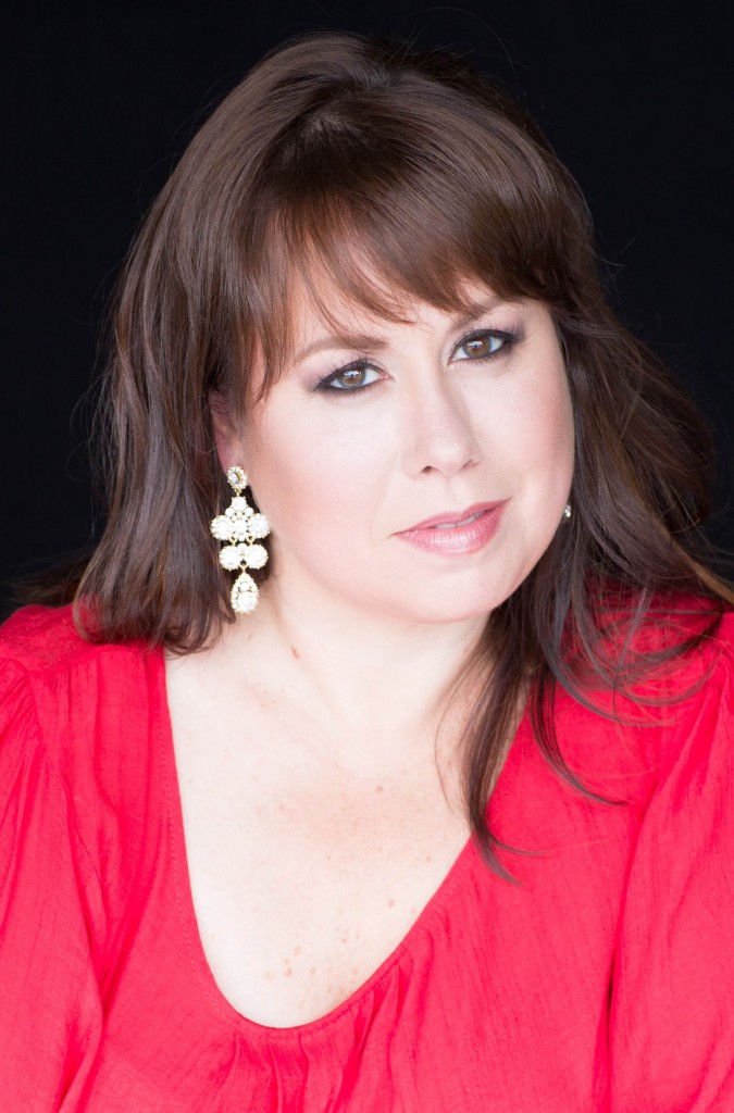 What Does Your Headshot Say About Your Brand? – Goodwin Photography